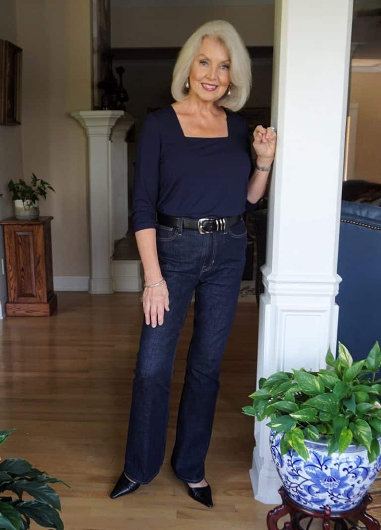 Posing For Photos Tips - Susan After 60 | Timeless Style, Graceful ...